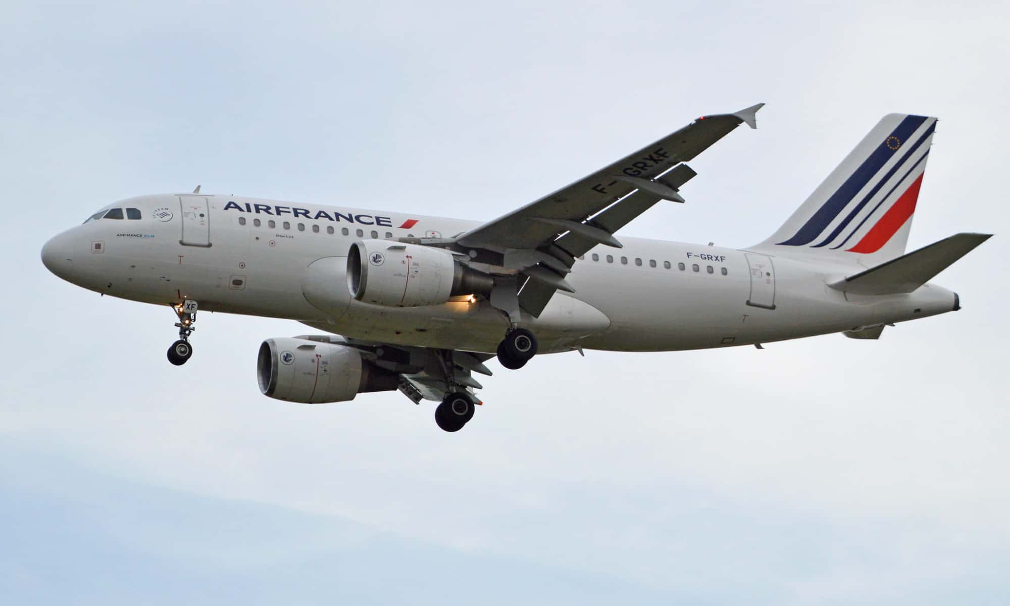 Air France KLM: new Basic fare without hand baggage nor XP points ...