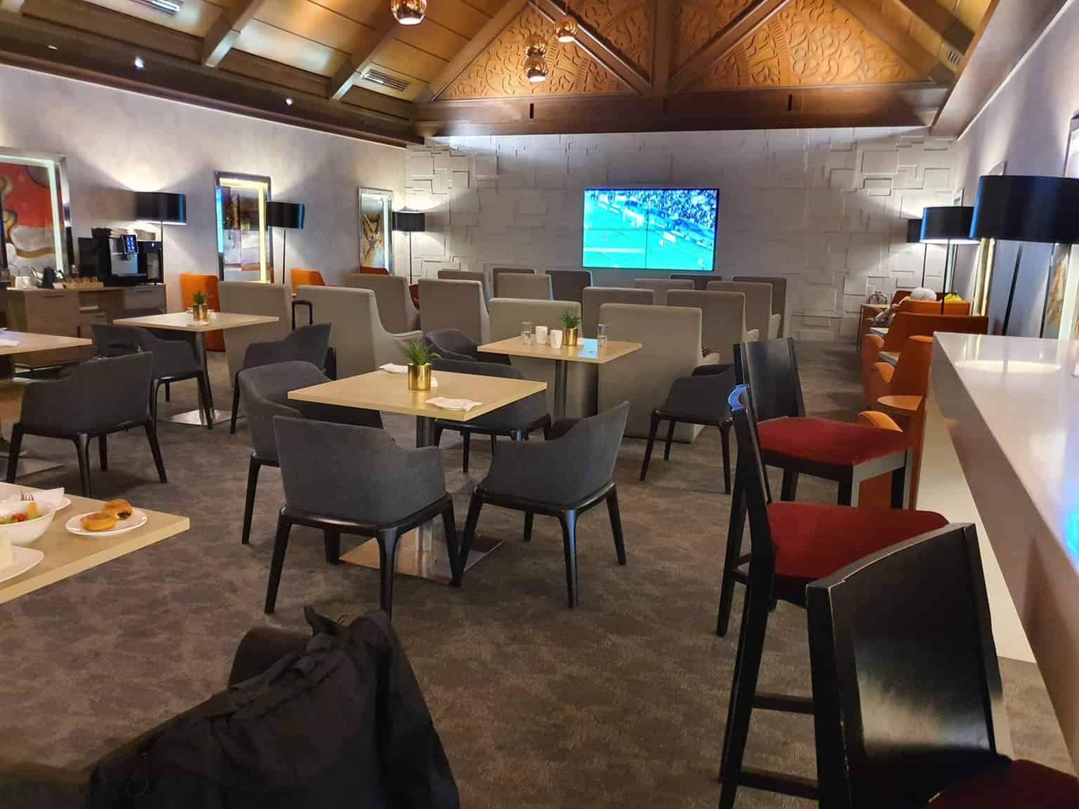 Review: Sky Suite Airport Lounge in Kuala Lumpur (KUL) KLIA 1 - Flying ...